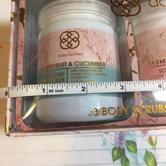 Daisy Fuentes | Bath & Body | Daisy Fuentes Three Scented Body Scrub ...